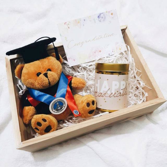 Jual Graduation Hampers / Hampers wisuda (20×30×10cm) | Shopee Indonesia