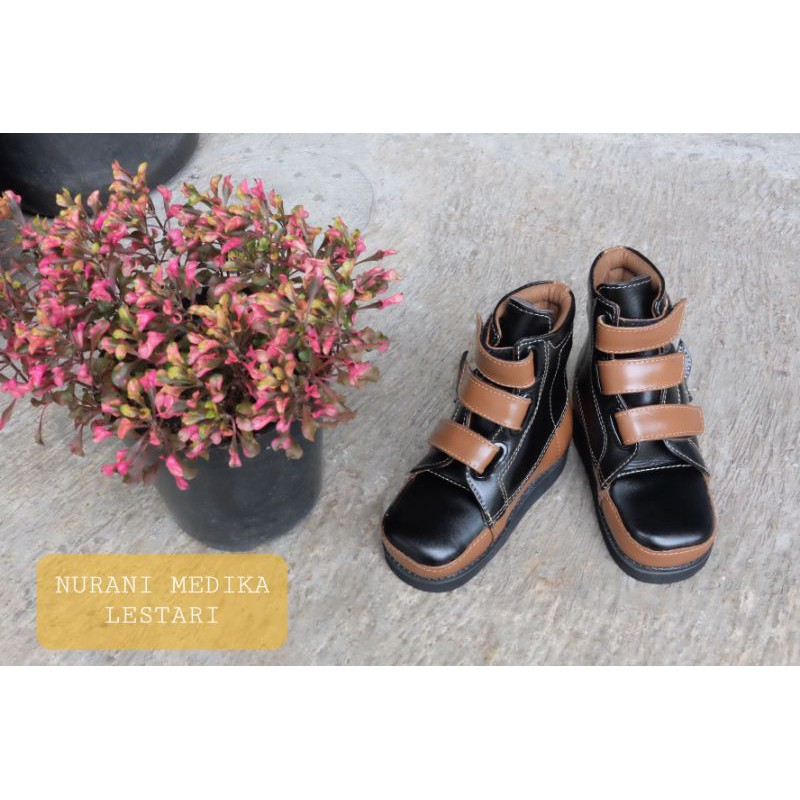 Jual Sepatu Koreksi Orthopedi CTEV Flatfoot | Shopee Indonesia