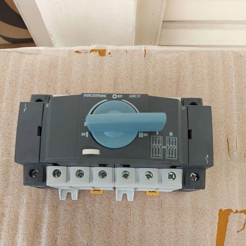 Jual Ohm Saklar merk Socomec Sirco M 4p 63a . Cos On Off On. switch dari PLN ke Genset | Shopee ...