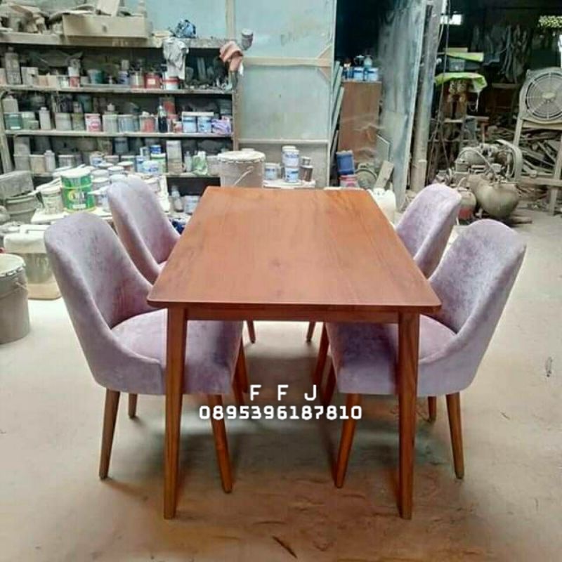 Jual Meja makan minimlalis kayu jati 4 kursi meja makan set kursi busa meja cafe mewah | Shopee ...