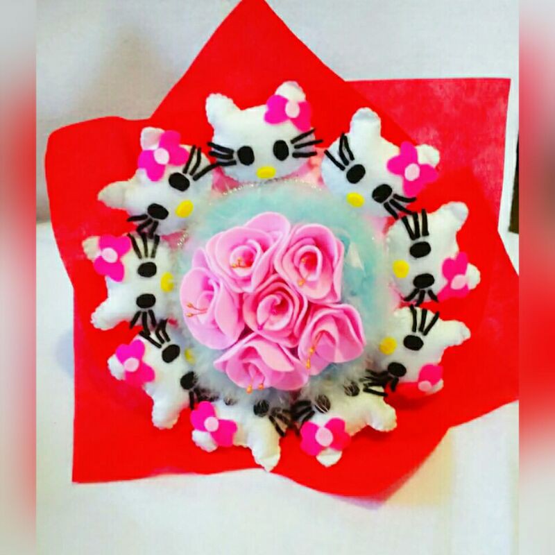 Jual buket bunga flanel ( buket hello kitty / buket bunga wisuda ...