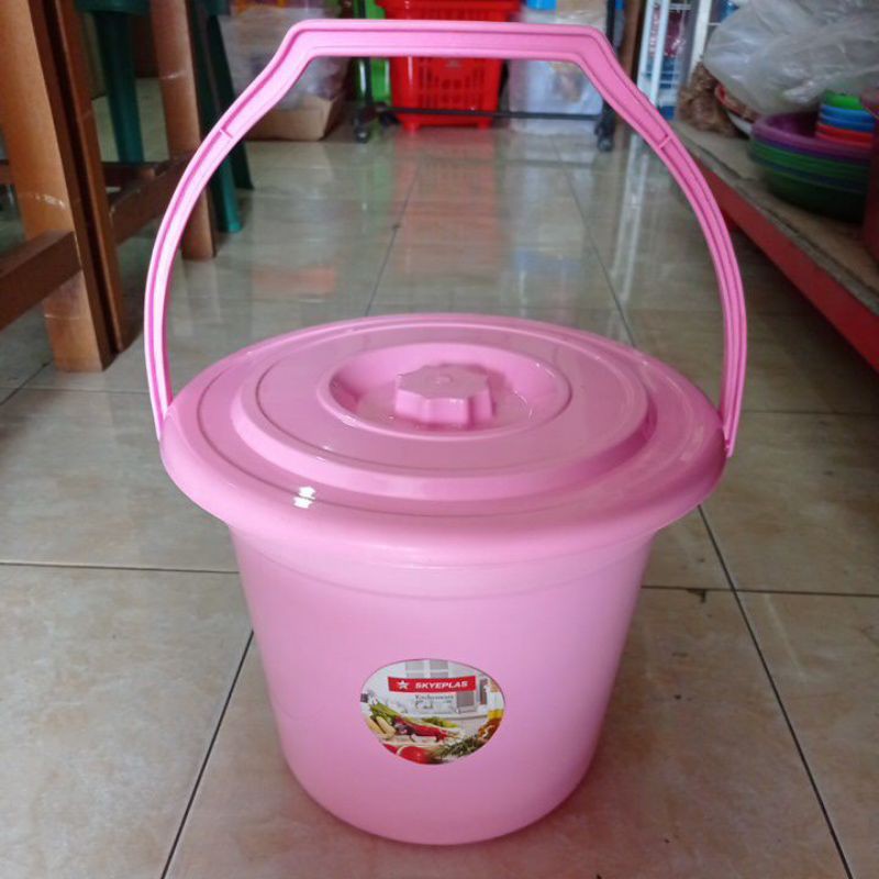 Jual timba / ember plastik + tutup skyeplas 3GL | Shopee Indonesia