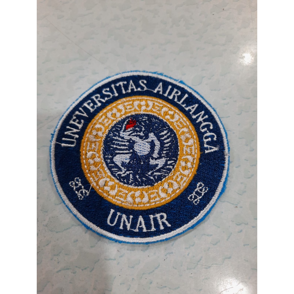 Jual PATCH / BET / EMBLEM / LOGO BORDIR UNAIR | Shopee Indonesia