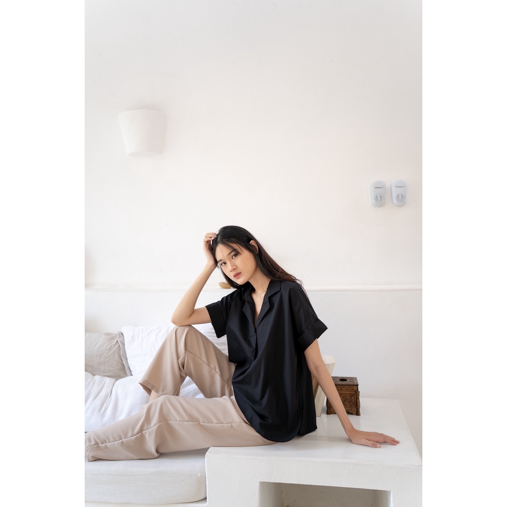 Jual Aline Shirt Black | Shopee Indonesia