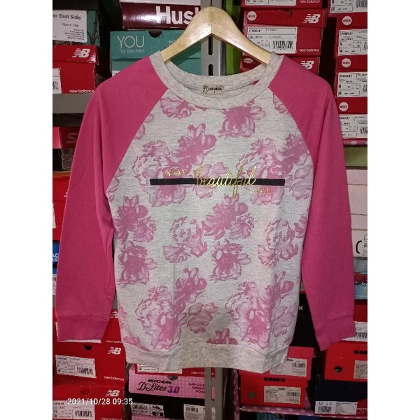 Jual Baju Preloved Branded | Shopee Indonesia