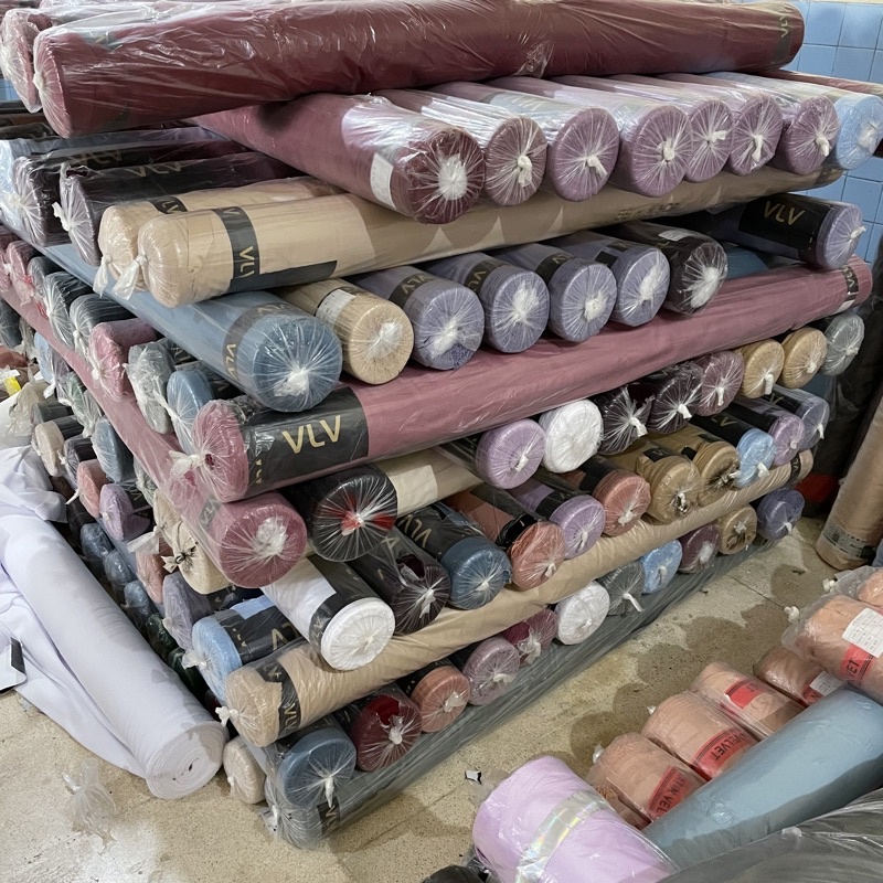 Jual KAIN SATIN VELVET PREMIUM - ROLL GROSIR [Harga 1 Roll - Isi 60 ...