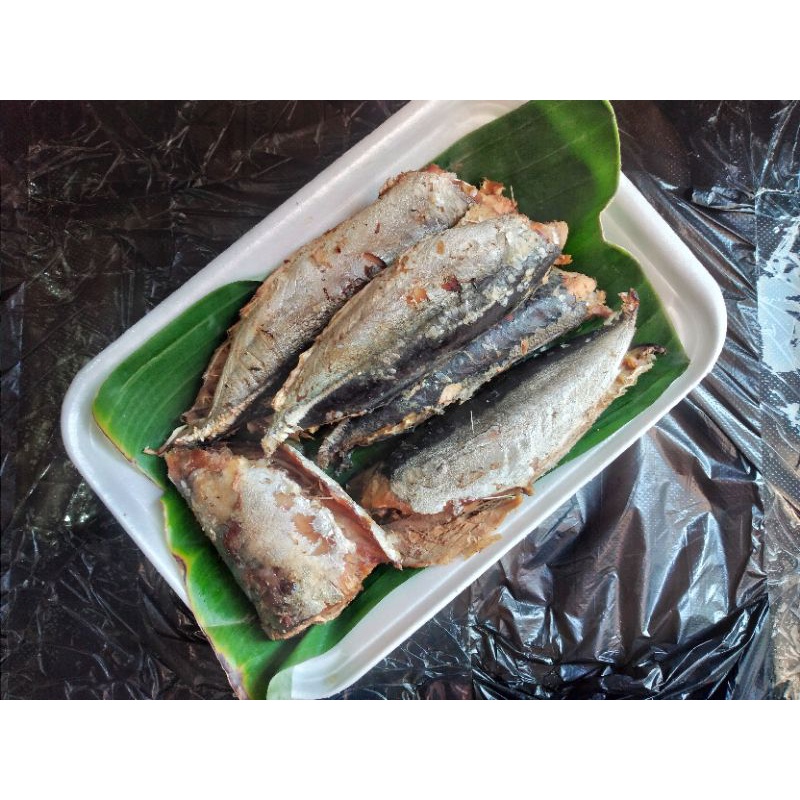 Jual Ikan Pindang presto/ duri lunak ( salem/ lonco/ cue) 300-330gr ...
