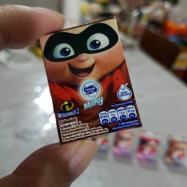 Jual Magnet kulkas miniatur dus susu bendera frisian flag seri ...