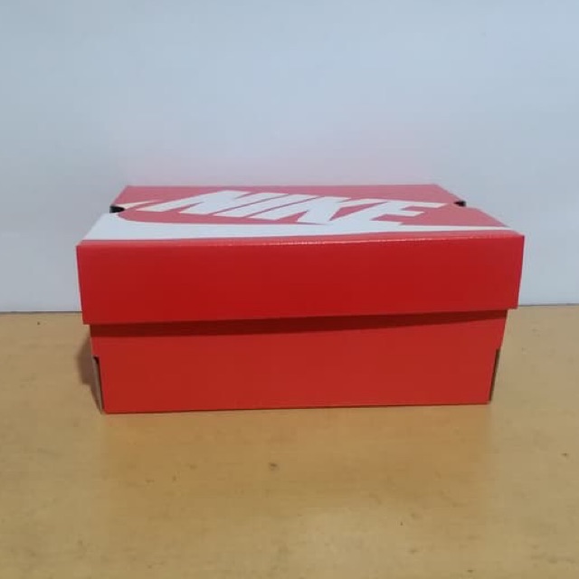 Jual DUS BOX INNER BOX / KARDUS SEPATU NIKE SIZE KIDS | Shopee Indonesia