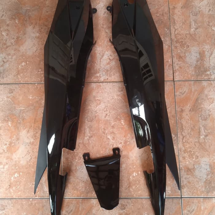 Jual cover body jupiter MX warna hitam polos | Shopee Indonesia