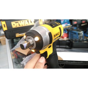 Jual Dewalt DCF880M2 DCF880 DCF 880 M2 Cordless Impact Wrench 18V 4.0Ah ...
