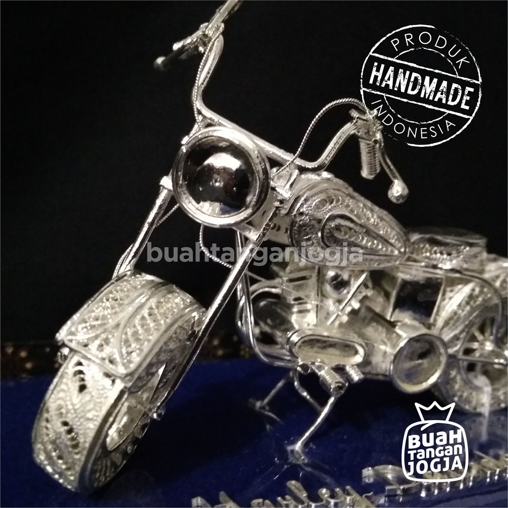 Jual Miniatur Harley Davidson Lapis Perak - Kerajinan Khas Kotagede Jogja | Shopee Indonesia