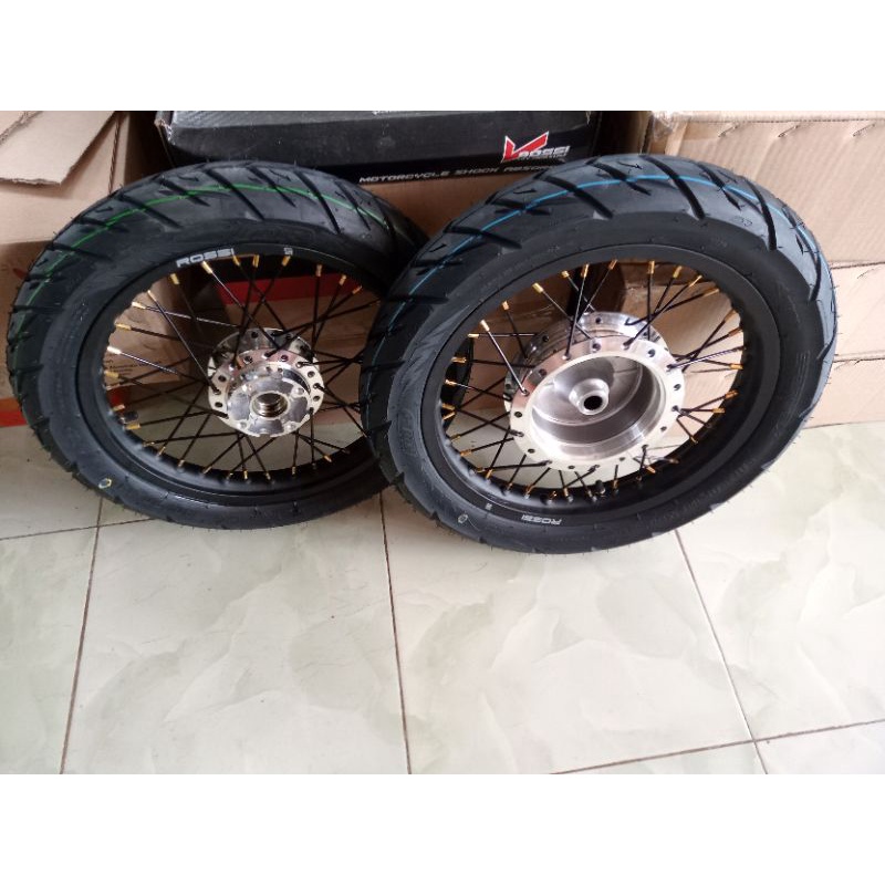 Jual velg jari Scoopy dan spacy ring 14 x160/140 plus ban siap pasang ...