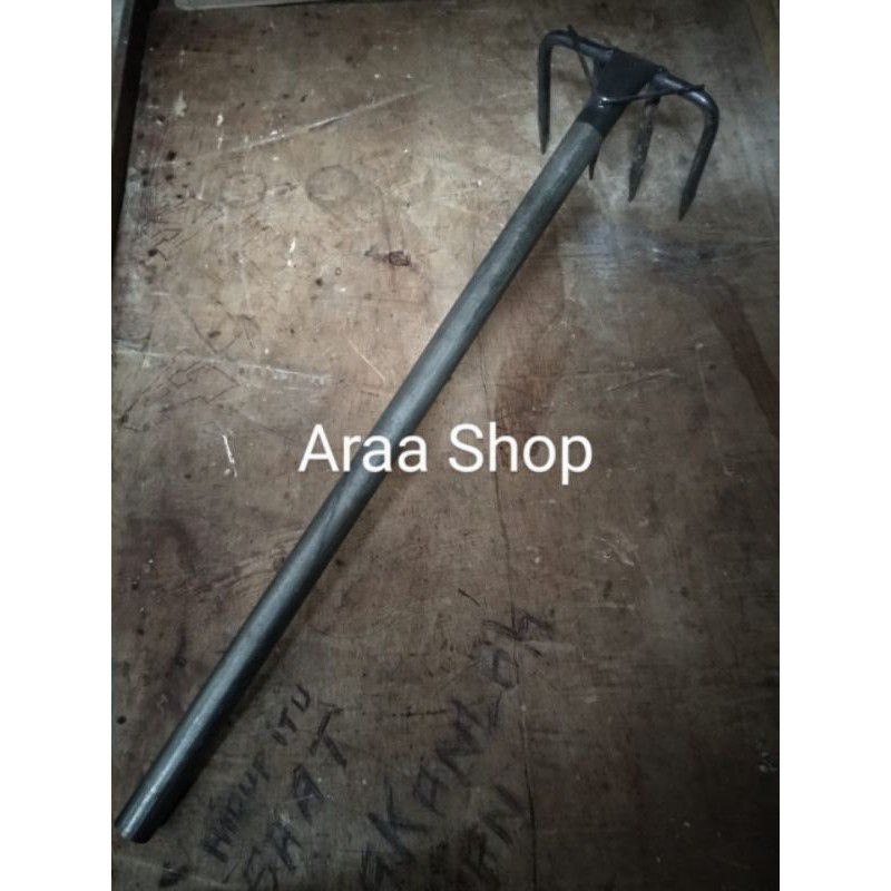 Jual Garpu Sampah Gagang Langsung Pipa Garok Garuk Sampah Gagang Besi ...