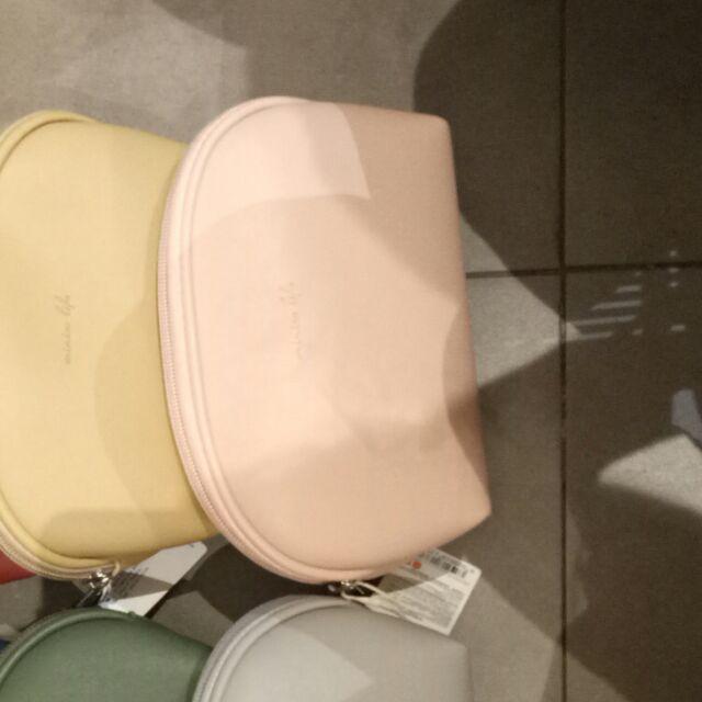 Jual MINISO POUCH 13 WARNA (TULISAN MINISO LIFENYA BERBEDA) | Shopee ...