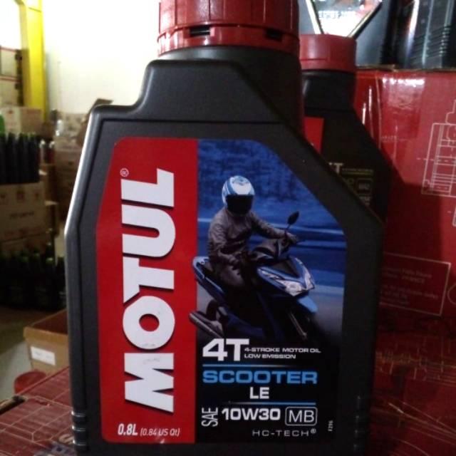 Jual Oli Motor Motul Scooter 10W-30 4T 800ml Original Asli | Shopee ...