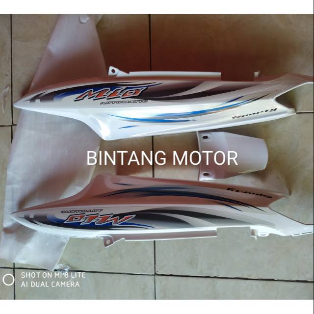 Jual Bodi yamaha mio generasi pertama warna putih plus striping ...