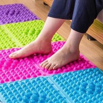 Jual Alas Kaki Reflexologi Kesehatan Akupuntur Karpet Pijat Refleksi | Shopee Indonesia