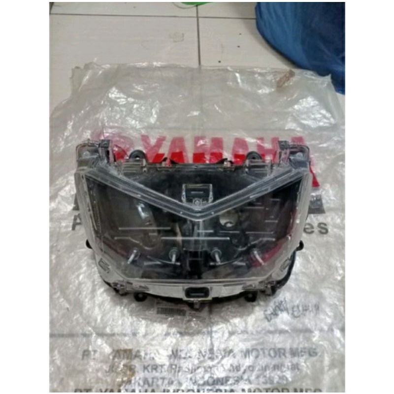 Jual lampu depan N MAX 2020 kosongan. mika dan cangkang original ...