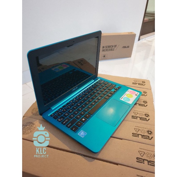 Jual Notebook asus e202s biru ram2gb ssd120gb | Shopee Indonesia