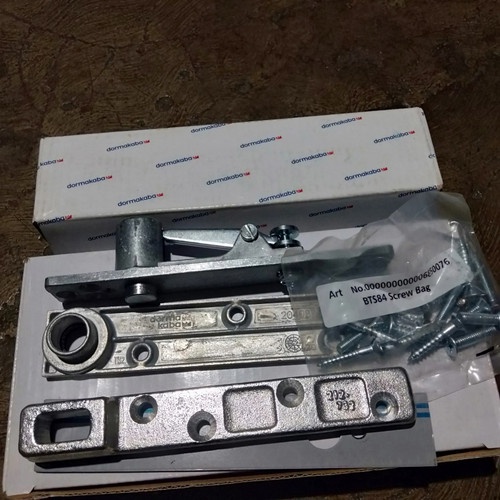 Jual PERTUKANGAN MATERIAL BANGUNAN TOP PIVOT & BOTTOM STRAP/STANG FLOOR ...