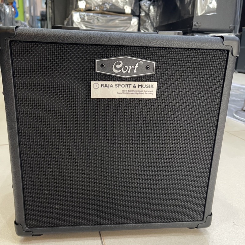 Jual AMPLI BASS CORT CM20B 20W ORIGINAL BASS AMPLIFIER CM 20B - GARANSI ...