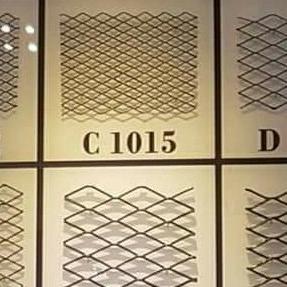 Jual plat expanded metal besi C.1015 x 1,2 meter x 2,4 meter | Shopee ...