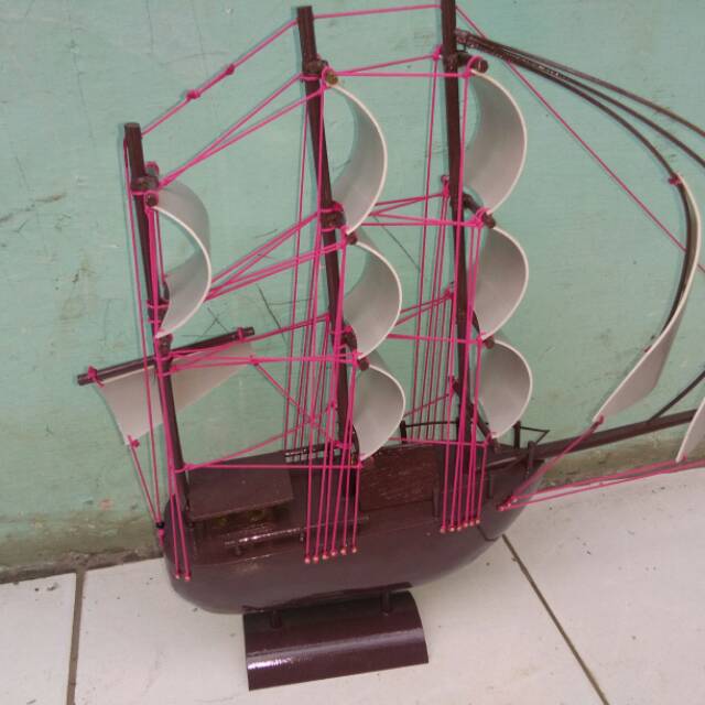 Jual Miniatur kapal perahu pinisi | Shopee Indonesia