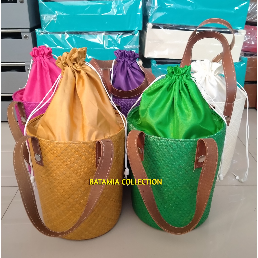 Jual Tas Hampers Anyaman Pandan Tali Vinyl Isi 3 Toples Keranjang ...