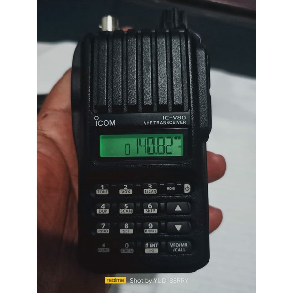 Jual Ht Icom Ic V80 Original Asli Second Made in Japan Pt Eli Icom V80 dijamin original Normal ...