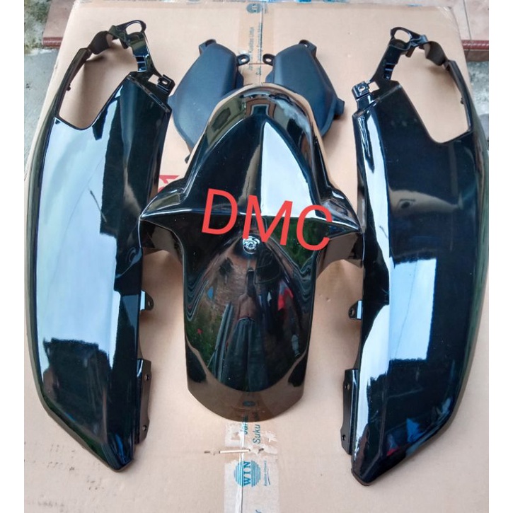 Jual paket cover bodi body belakang yanaha Nmax + slebor depan yamaha N ...