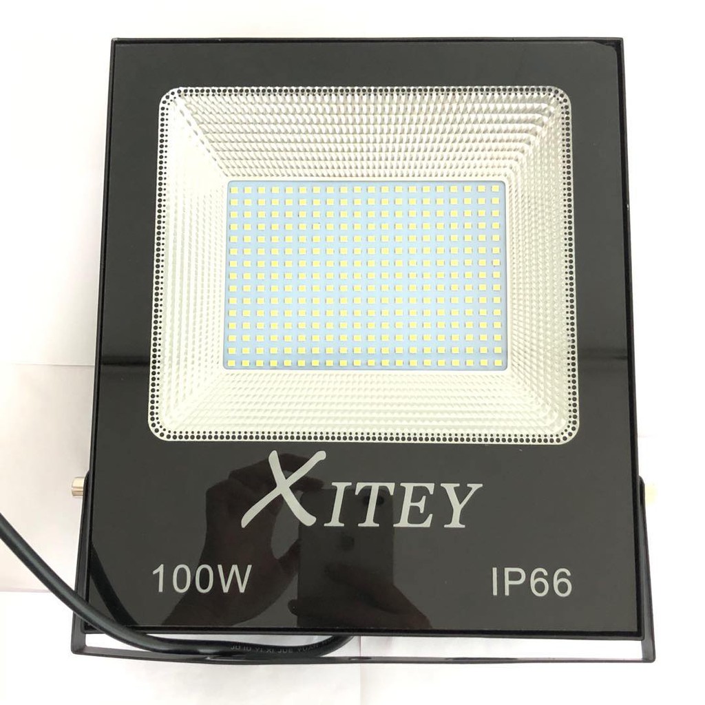 Jual Lampu Sorot Tipis LED 100w Outdoor Tembak 100 w / 100 watt ip66 FLOODLIGHT Flood Light ...