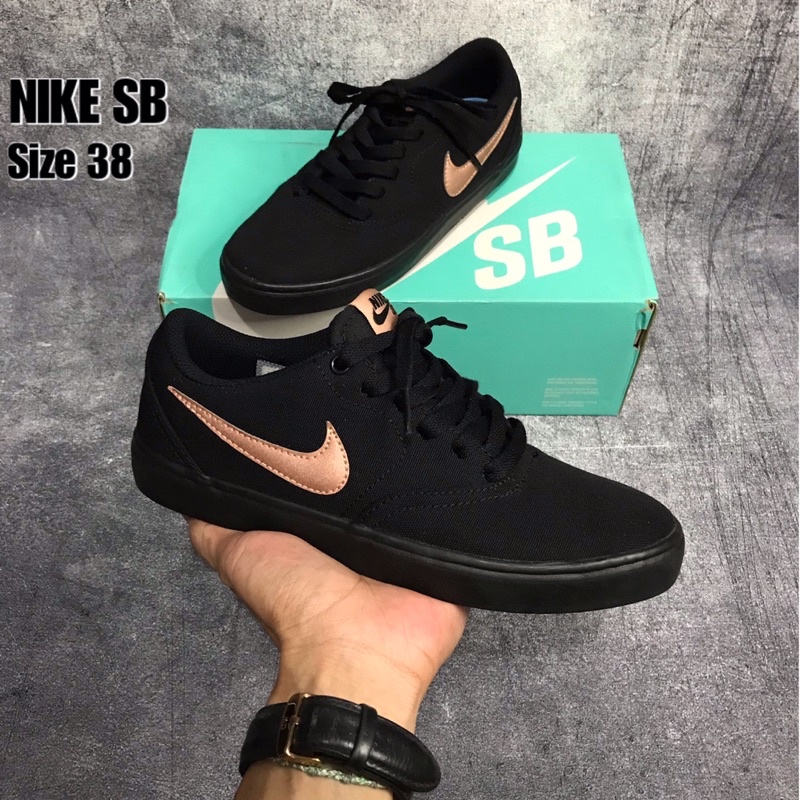 Jual Nike Sb Check Solar Cnvs Original / Made in Vietnam | Shopee Indonesia