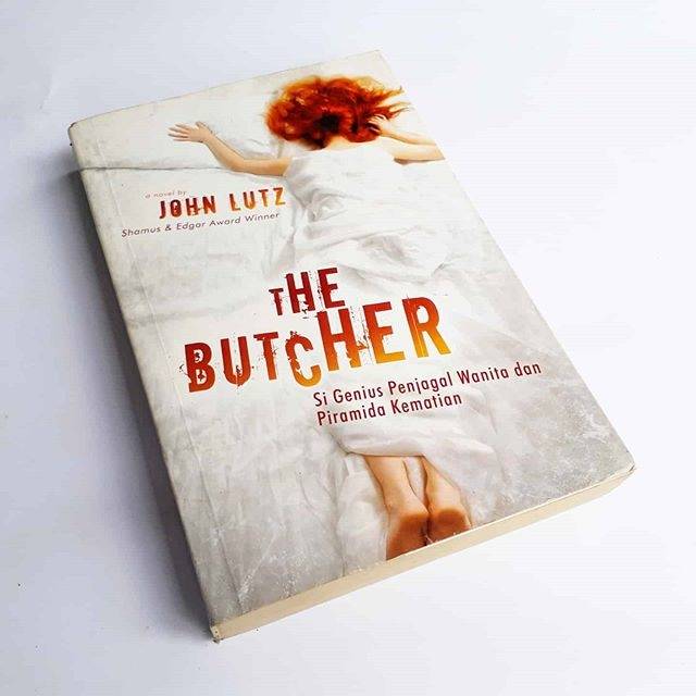 Jual Novel The Butcher: Si Genius Penjagal Wanita dan Piramida Kematian ...