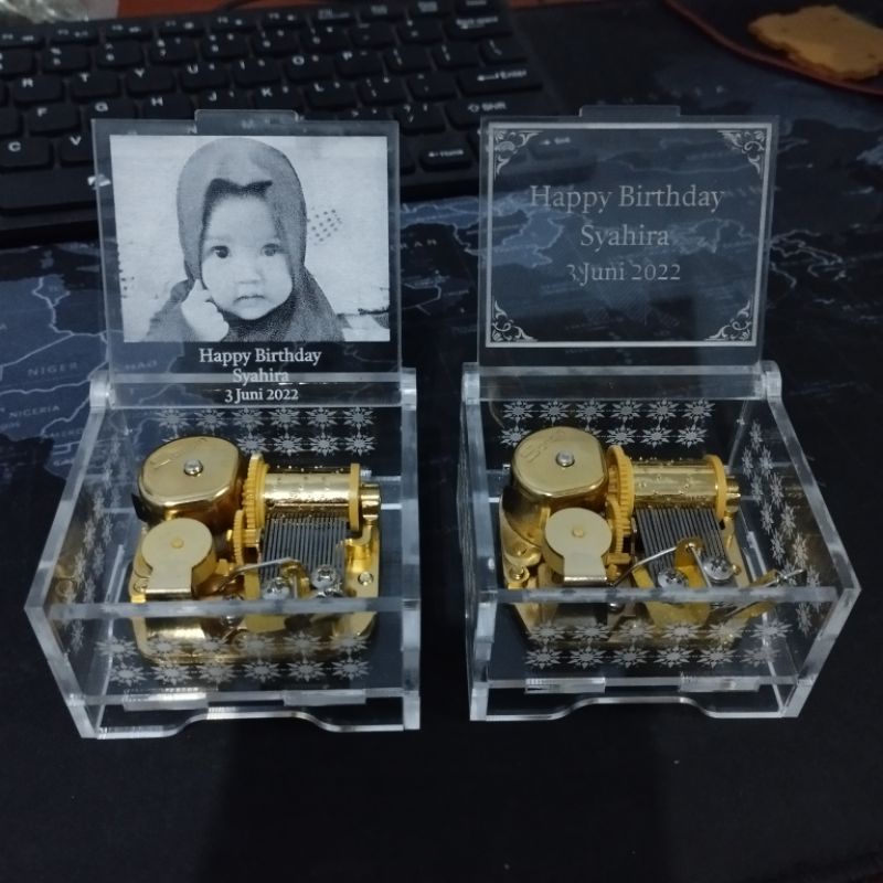 Jual Custom Kotak Musik Otomatis Akrilik Music Box Acrylic Grafir Wajah ...