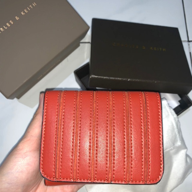 Jual dompet Charles&Keith | Shopee Indonesia