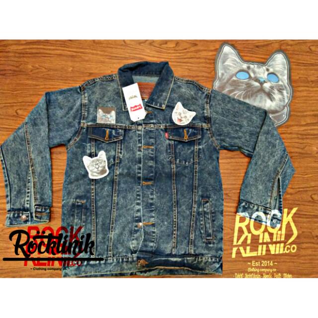 Jual Jaket denim Bluewash + Back Patch + 3 Patch kecil | Shopee Indonesia