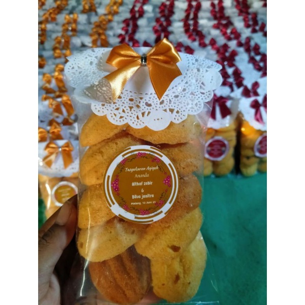 Jual BOLU KERING JADUL / KLEMBEN / KUE BULUS MINI ISI 10 MURAH | TUKUWO ...