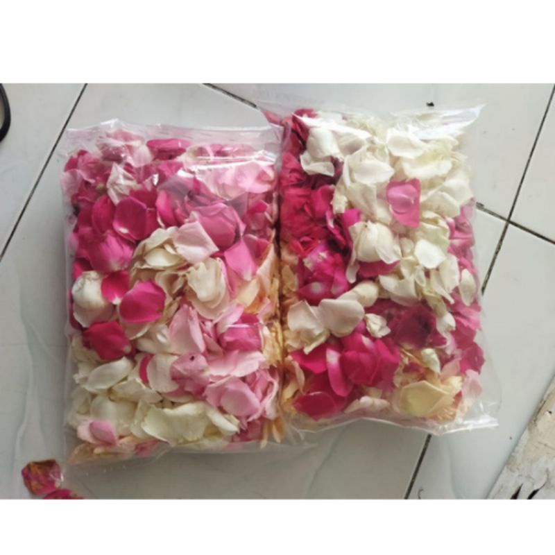 Jual bunga tabur mawar campur asli fresh per 200g | Shopee Indonesia