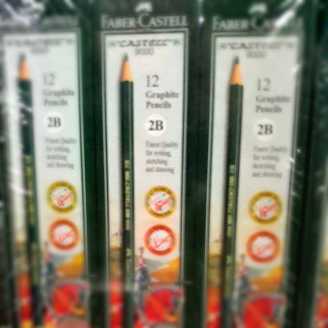 Jual Pensil faber castell type 9000 2B original ECER!!!!!!!! | Shopee ...