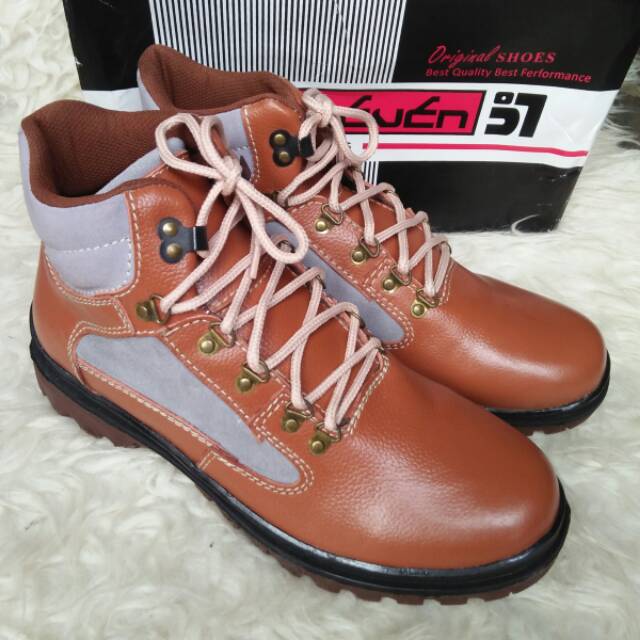 Jual Sepatu Boots Pria Java Seven | Shopee Indonesia