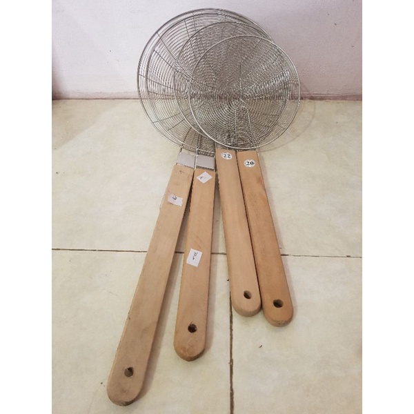 Jual Serok Jaring Laba laba Gagang Kayu 20 cm | Shopee Indonesia