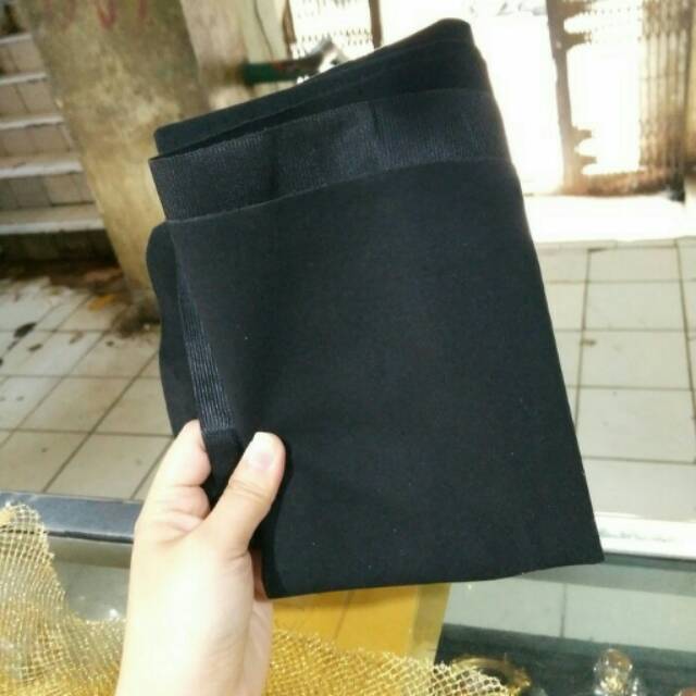 Jual Kain beludru hitam merah | Shopee Indonesia