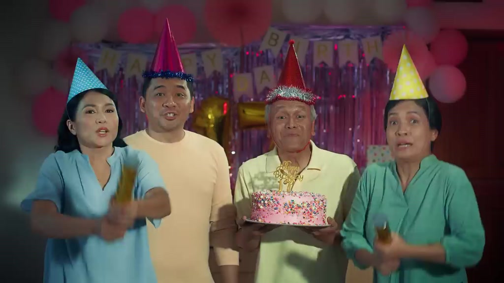 Jual Cling Pembersih Kaca Biru Ocean Fresh Botol 440 ml | Shopee Indonesia