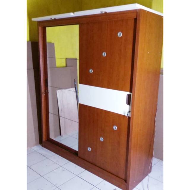 Jual Lemari sliding besar kayu multiplex 150 cm | Shopee Indonesia