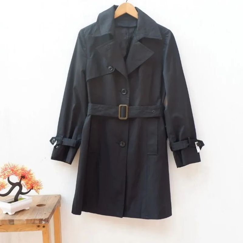 Jual Black long coat / jacket vintage / jacket unik / coat vintage ...