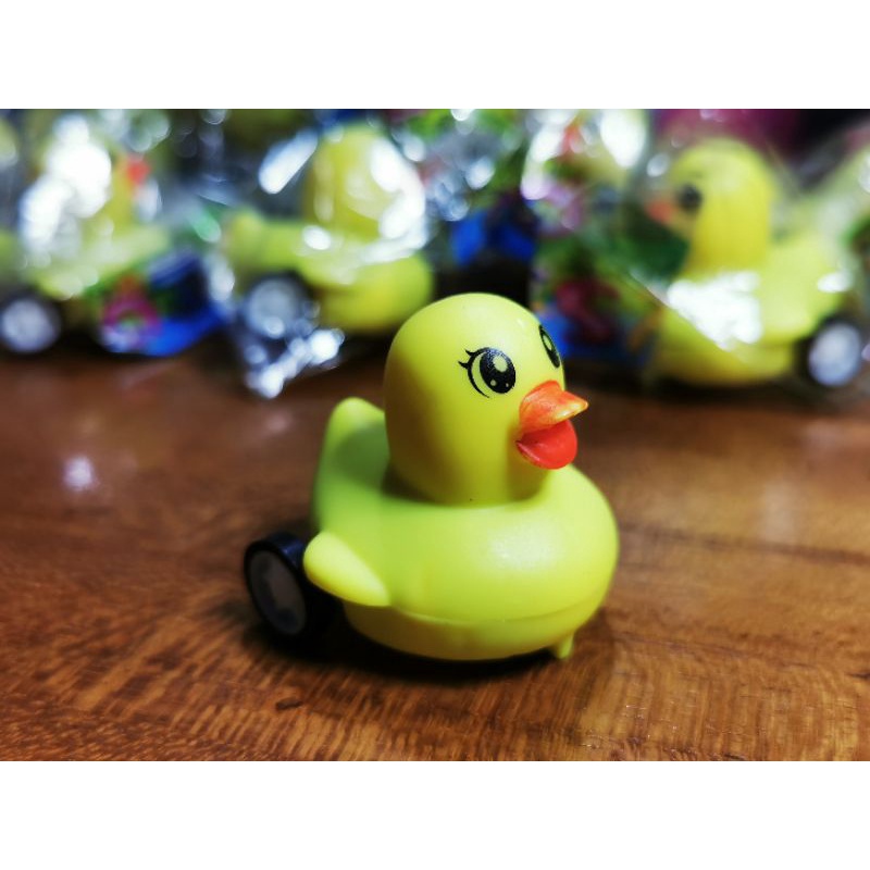 Jual mainan bebek anak gerak jalan pullback mobil roda duck | Shopee ...