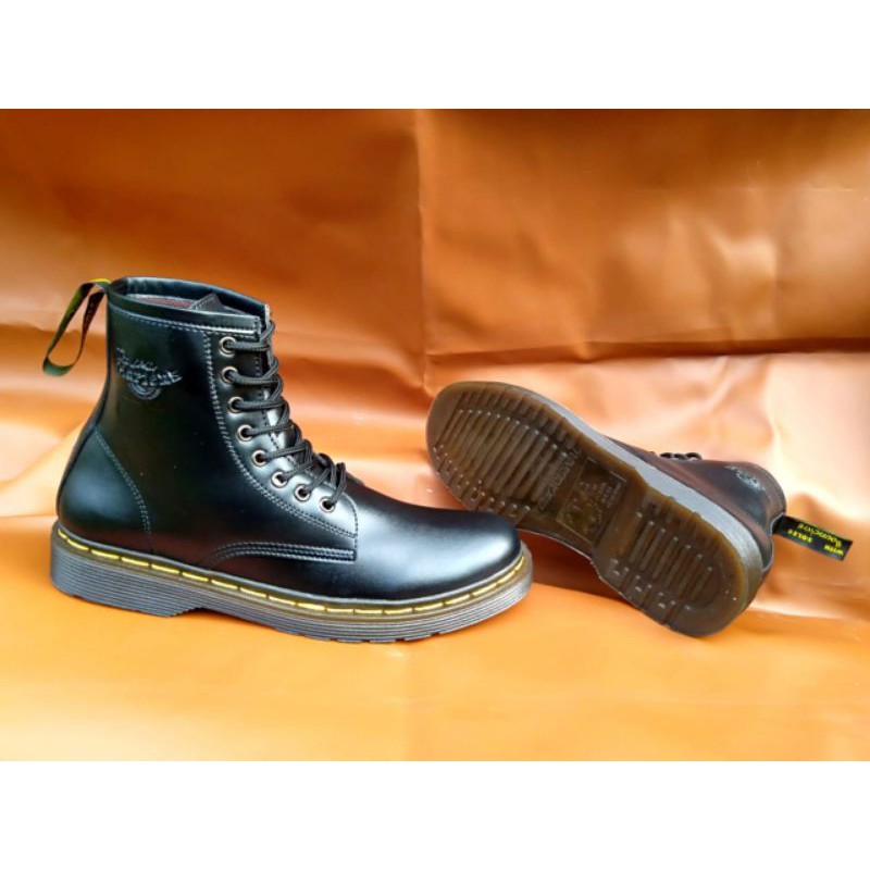 Jual Sepatu Boots Pria Wanita Dockmart Sepatu Kulit Hitam Dokmar Boots ...
