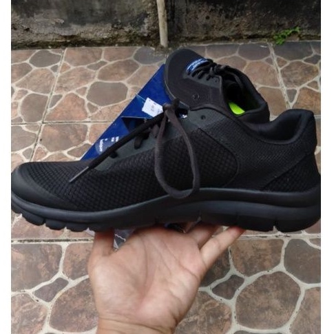 Jual Sepatu Pria Champion Original MAP Full Hitam Tali Sneaker Olahraga ...