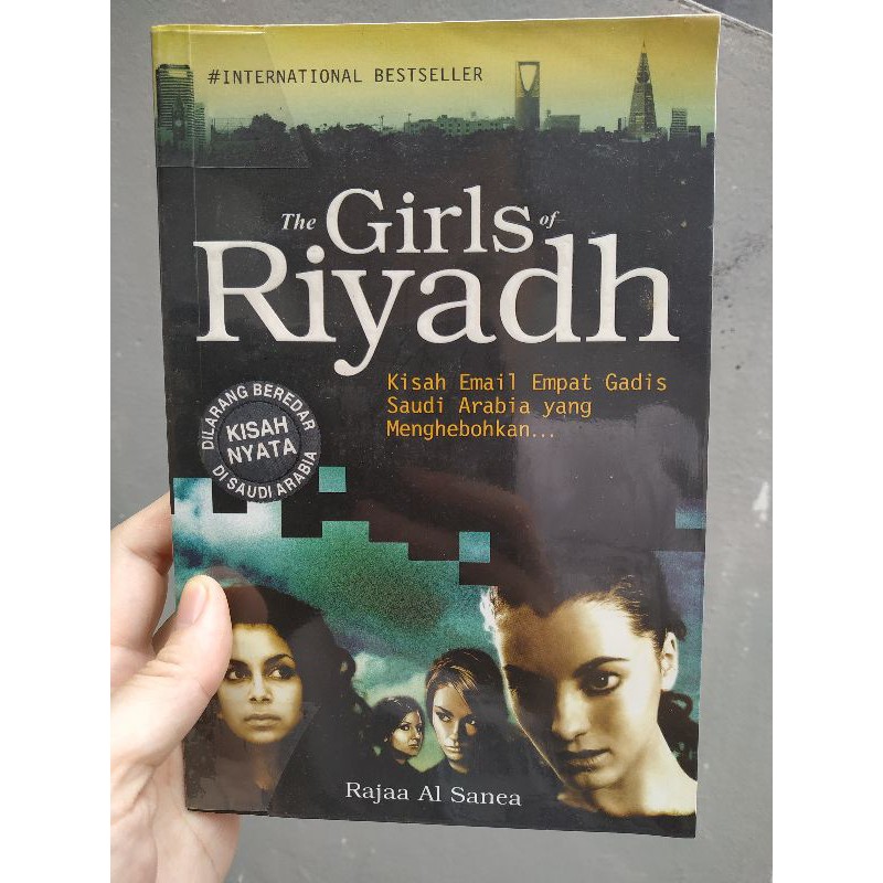 Jual Novel: The girls of Riyadh (kisah nyata) | Shopee Indonesia